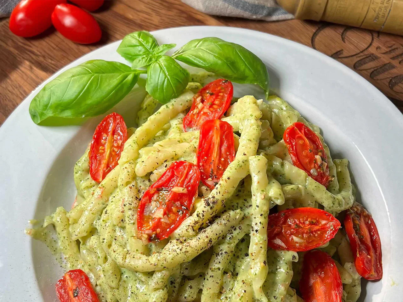The Cleopatra of Sicily: Gemelli Pasta with Roasted Tomatoes and Pesto ...