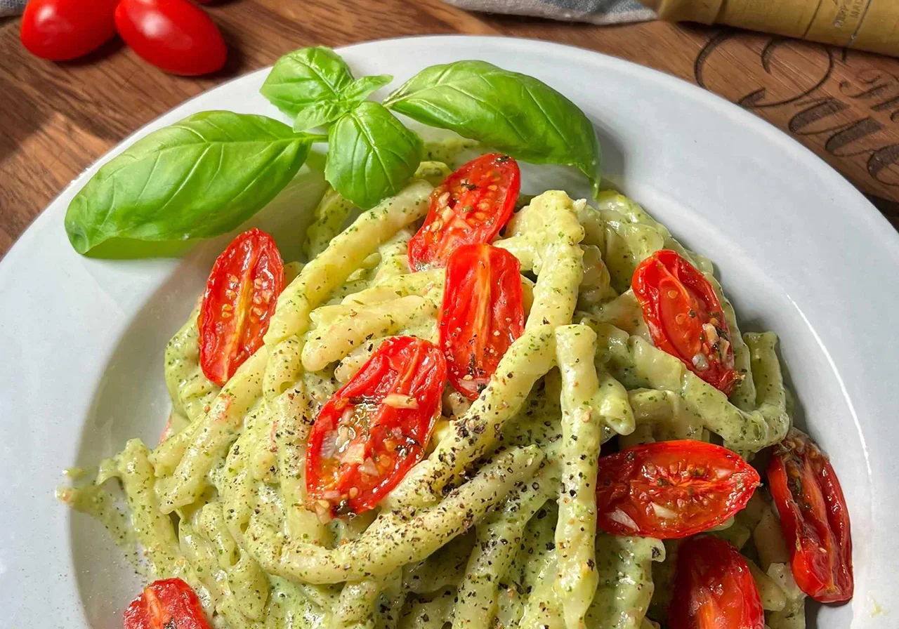 The Cleopatra of Sicily: Gemelli Pasta with Roasted Tomatoes and Pesto ...